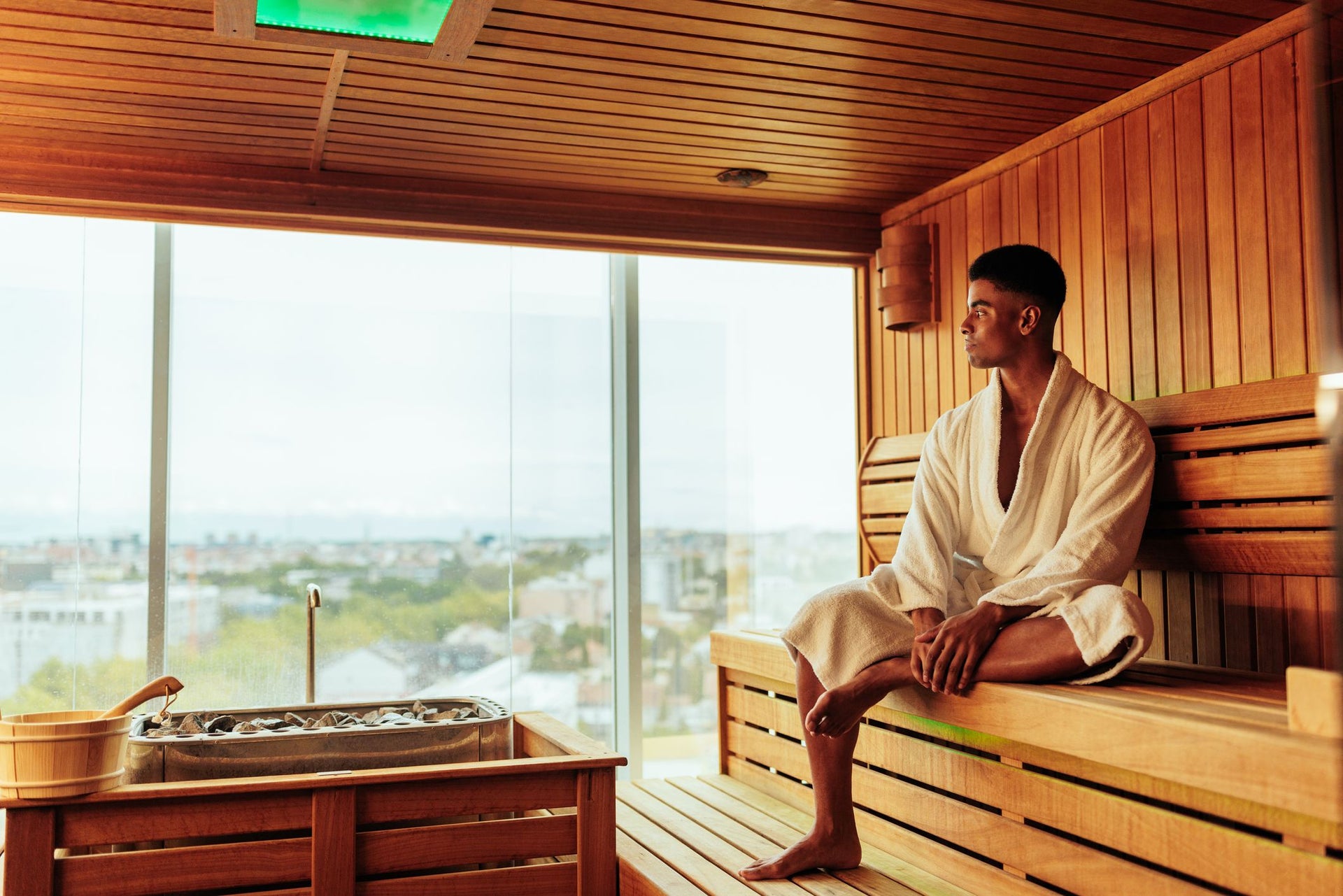 How Long Should You Stay in a Sauna? – Peak Saunas