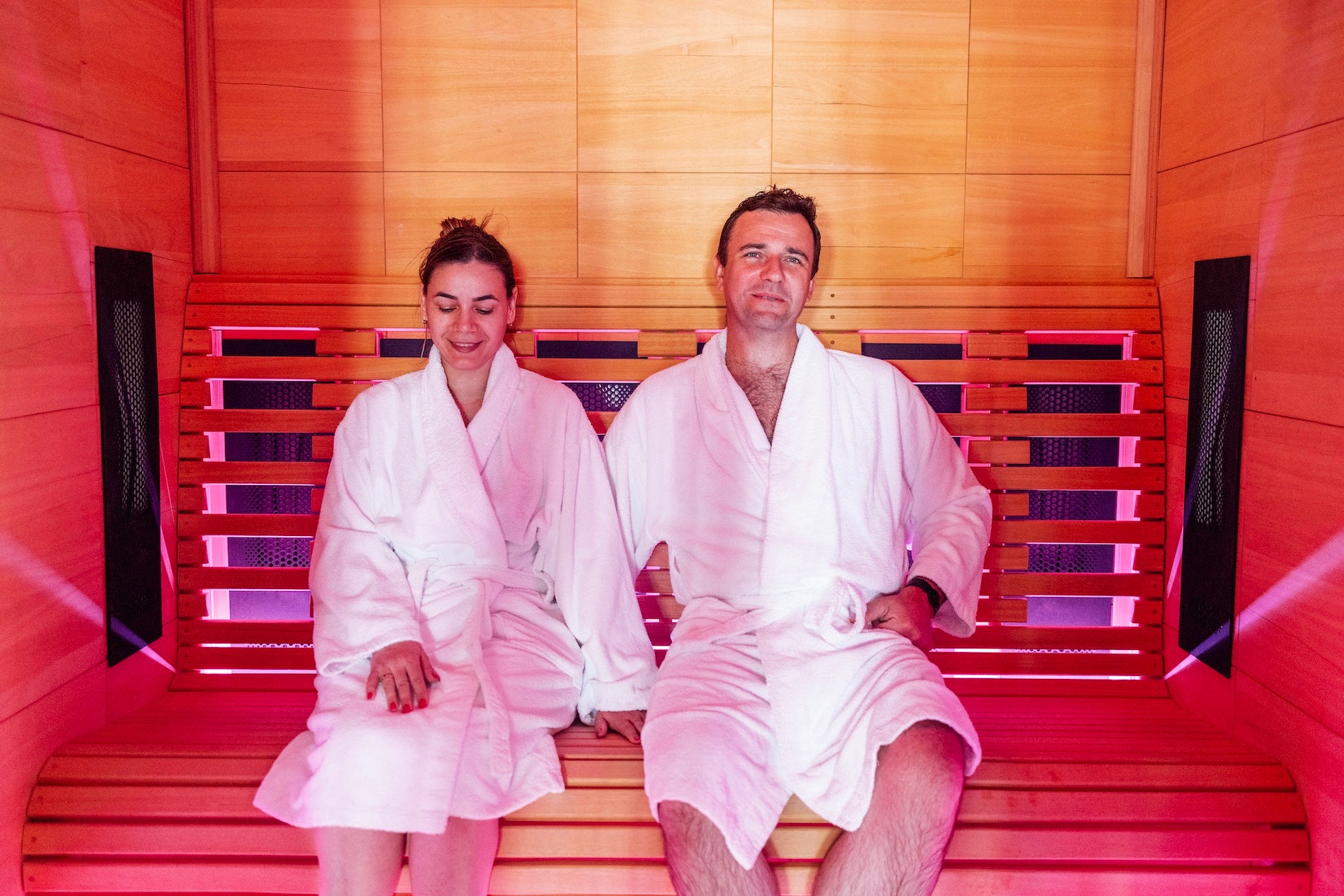 How Full Spectrum Infrared Saunas Work – Peak Saunas
