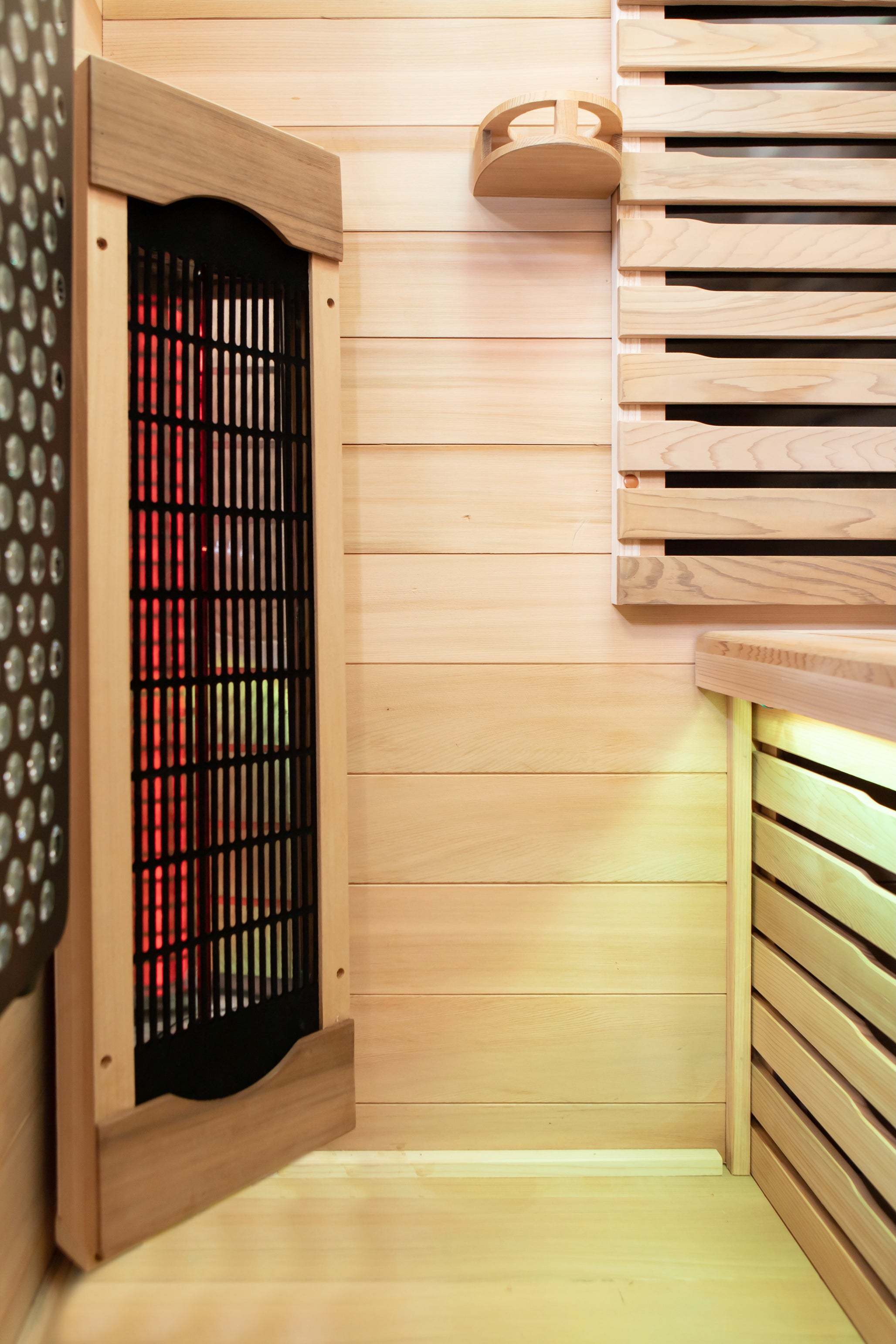 Peak Saunas Fuji 2-Person Full Spectrum Infrared Sauna with XL Medical